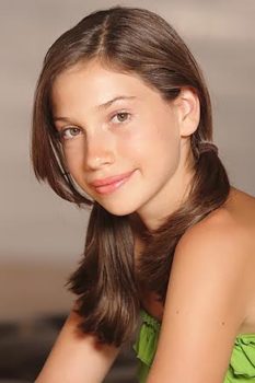 The 'No to GMO' Poster Girl: Rachel Parent - Eluxe Magazine