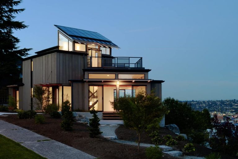 Stylish Home Solar Panels To Fuel Your House - Eluxe Magazine