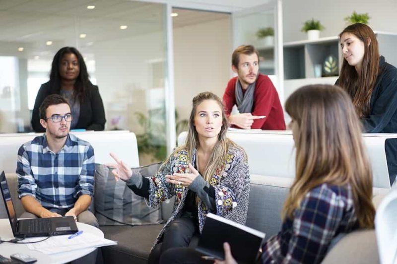 7 Simple Tips For Becoming A Kick Ass Girl Boss - Eluxe Magazine