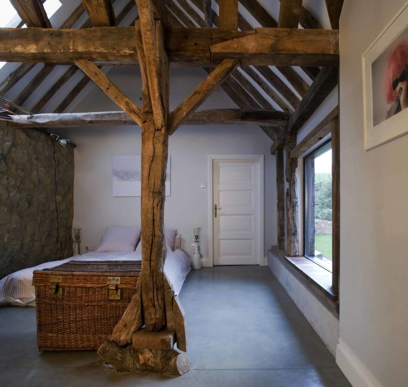 3 Eco Friendly Barns That Will Make You Want To Leave The City - Eluxe ...