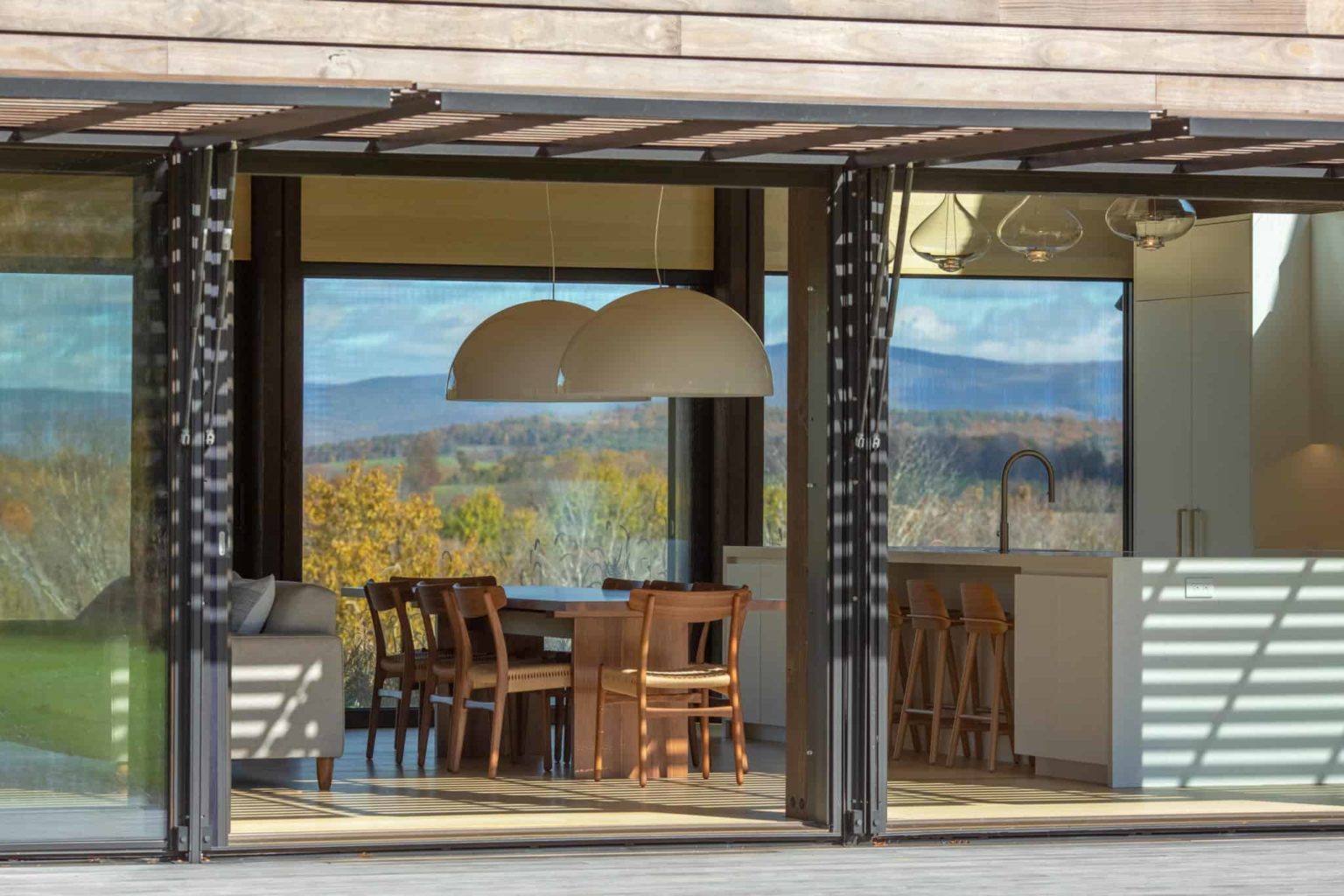 3 Eco Friendly Barns That Will Make You Want To Leave The City - Eluxe ...