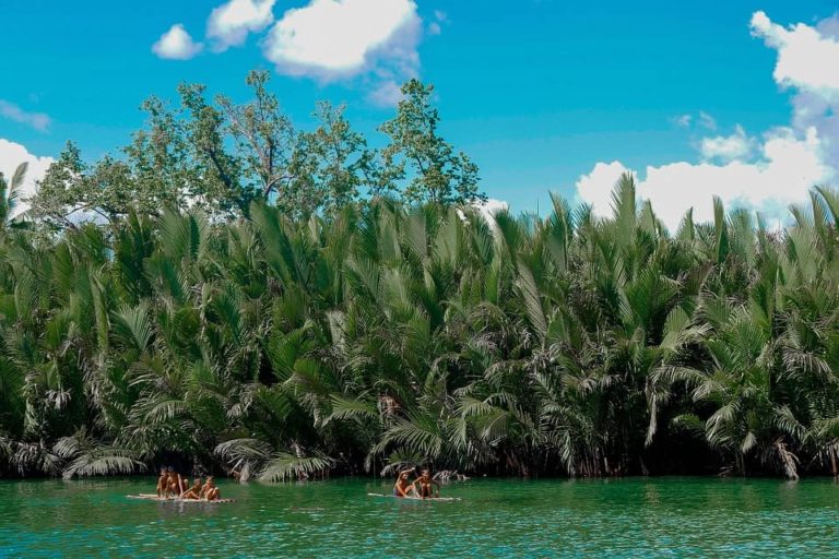 10 Of The World's Most Remote Islands - Eluxe Magazine